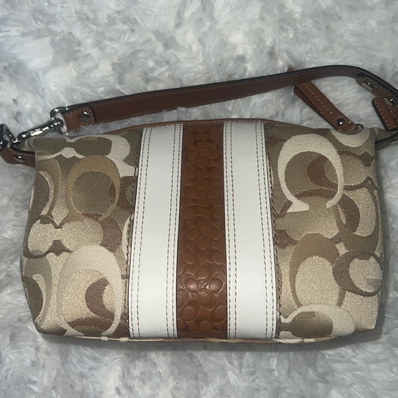 Coach | Bags | Coach Signature Collection Purse | Poshmark